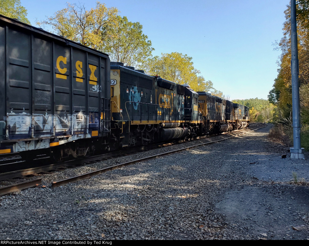 CSX 270, 4053 & 6132